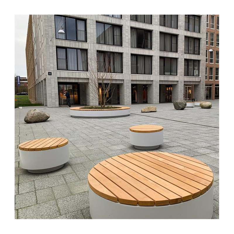 2000x2000x450 Seating amidst plants Corten GP.2000S.Ct | Strade Garden